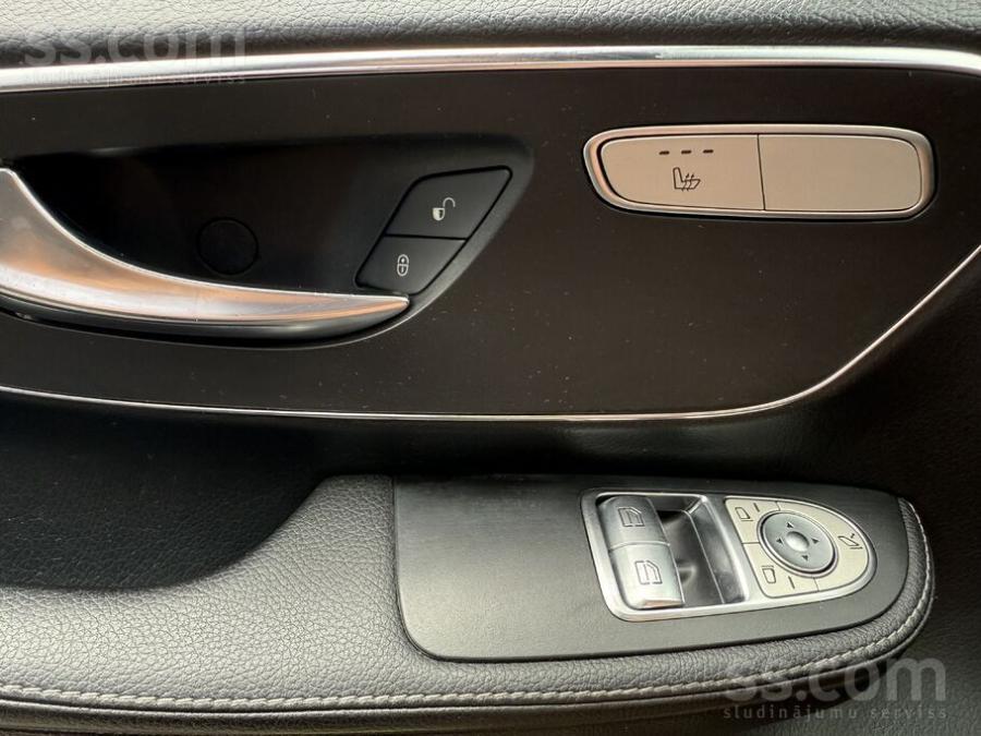 Черный Мерседес Vito V220 2014 в Рига, объемом двигателя 2.20 л и пробегом 335 тыс. км за 26600 €, фото 18 на AUTOMOTO.COM.LV