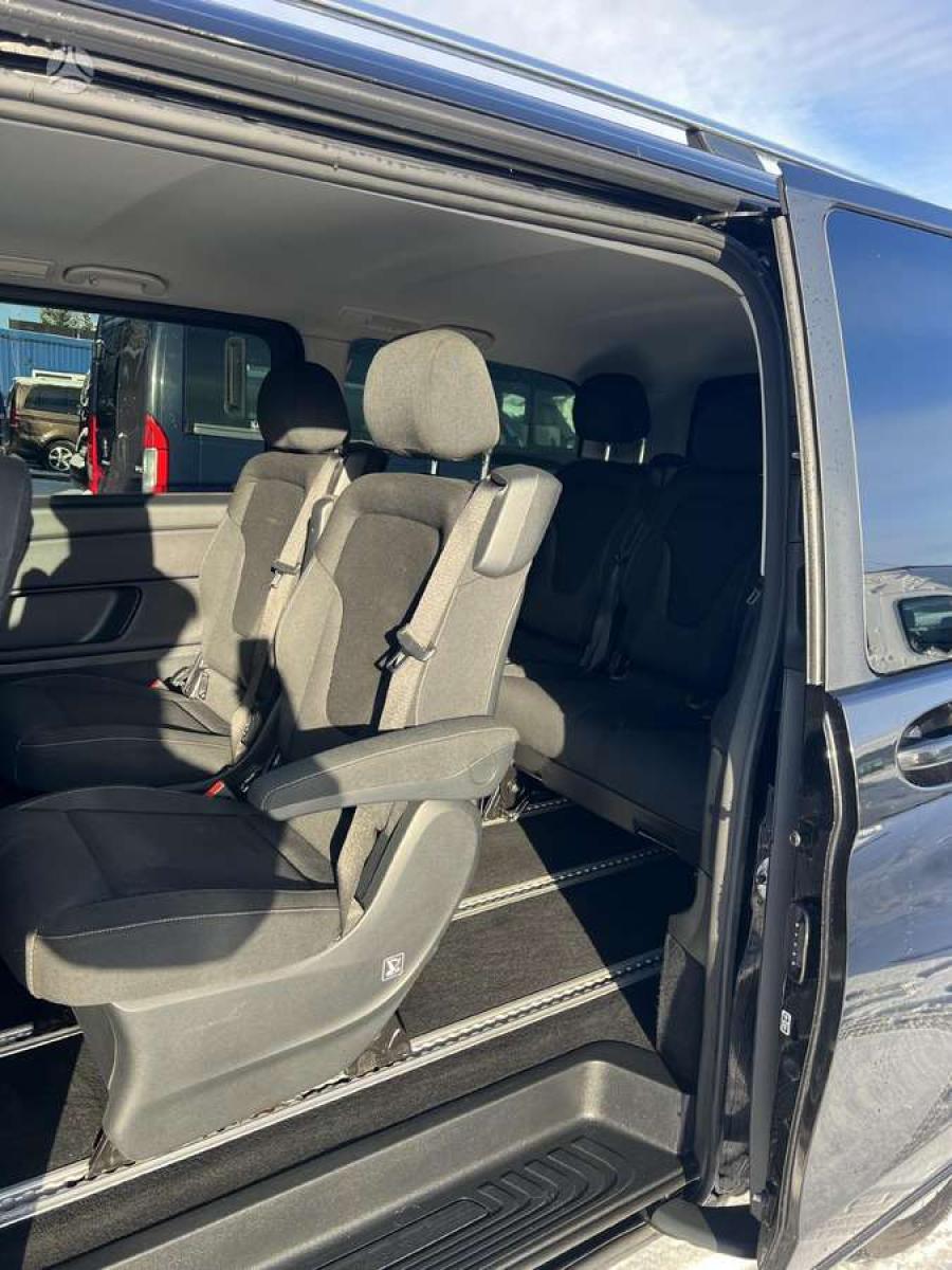 Melns Mercedes-Benz Vito V220 2015 Klaipėda, ar dzinēja tilpumu 2.14 L un nobraukumu 203 tūkst. km par 21900 €, foto 13 vietnē AUTOMOTO.COM.LV