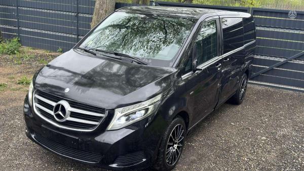 Black Mercedes-Benz Vito V220 2015 in Jonava, with an engine capacity of 2.14 L and mileage of 310 thousand km for 12500 €, photo 8 on AUTOMOTO.COM.LV