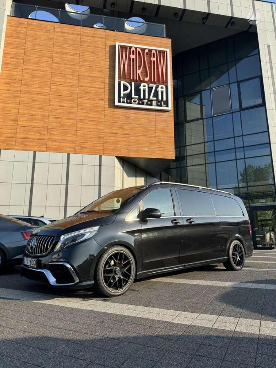Black Mercedes-Benz Vito V220 2016 in Vilnius, with an engine capacity of 2.14 L and mileage of 223 thousand km for 36500 €, photo 30 on AUTOMOTO.COM.LV