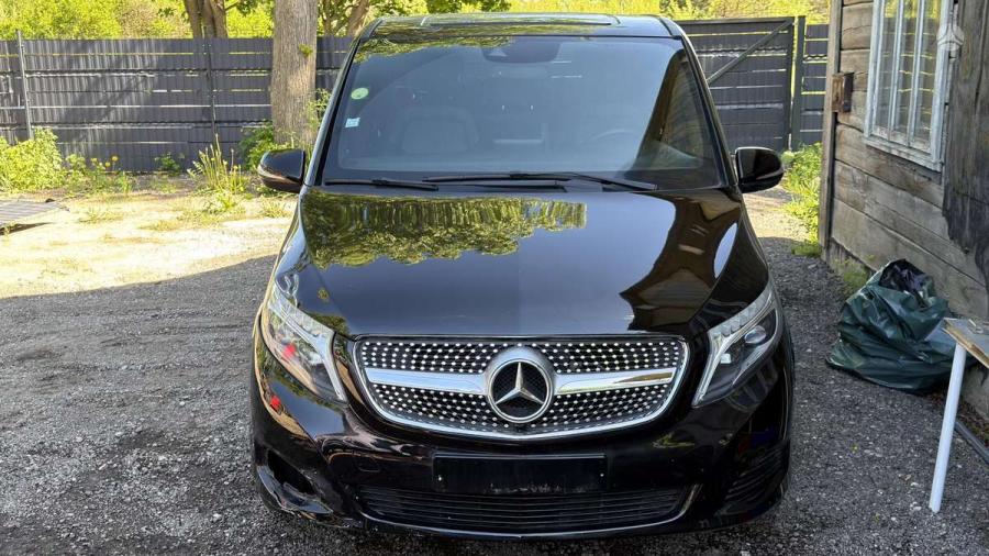 Черный Мерседес Vito V220 2016 в Ионава, объемом двигателя 2.14 л и пробегом 500 тыс. км за 13500 €, фото 11 на AUTOMOTO.COM.LV
