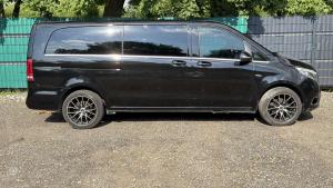 Black Mercedes-Benz Vito V220 2016 in Jonava, with an engine capacity of 2.14 L and mileage of 1 thousand km for 12800 €, photo 8 on AUTOMOTO.COM.LV