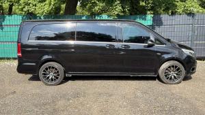 Black Mercedes-Benz Vito V220 2016 in Jonava, with an engine capacity of 2.14 L and mileage of 500 thousand km for 12300 €, photo 9 on AUTOMOTO.COM.LV