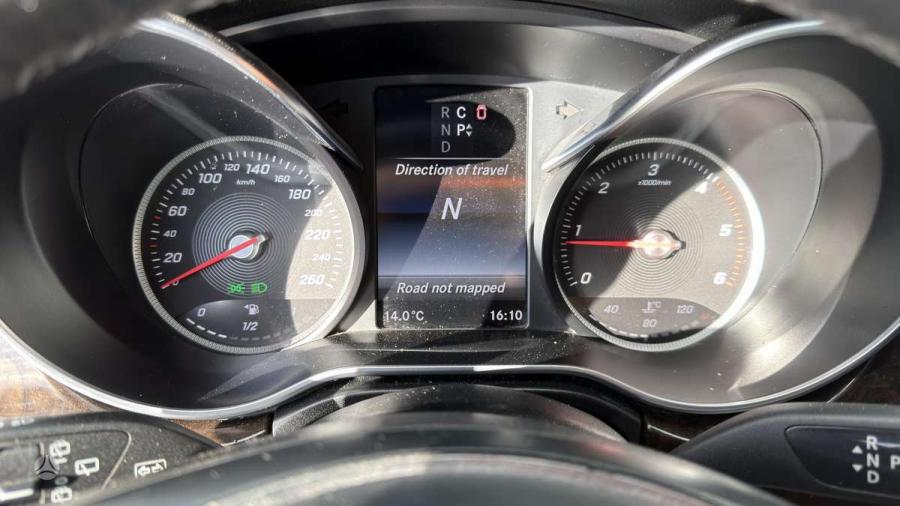 Melns Mercedes-Benz Vito V220 2016 Jonava, ar dzinēja tilpumu 2.14 L un nobraukumu 320 tūkst. km par 14700 €, foto 23 vietnē AUTOMOTO.COM.LV