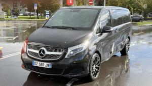 Black Mercedes-Benz Vito V220 2016 in Jonava, with an engine capacity of 2.14 L and mileage of 500 thousand km for 14400 €, photo 3 on AUTOMOTO.COM.LV