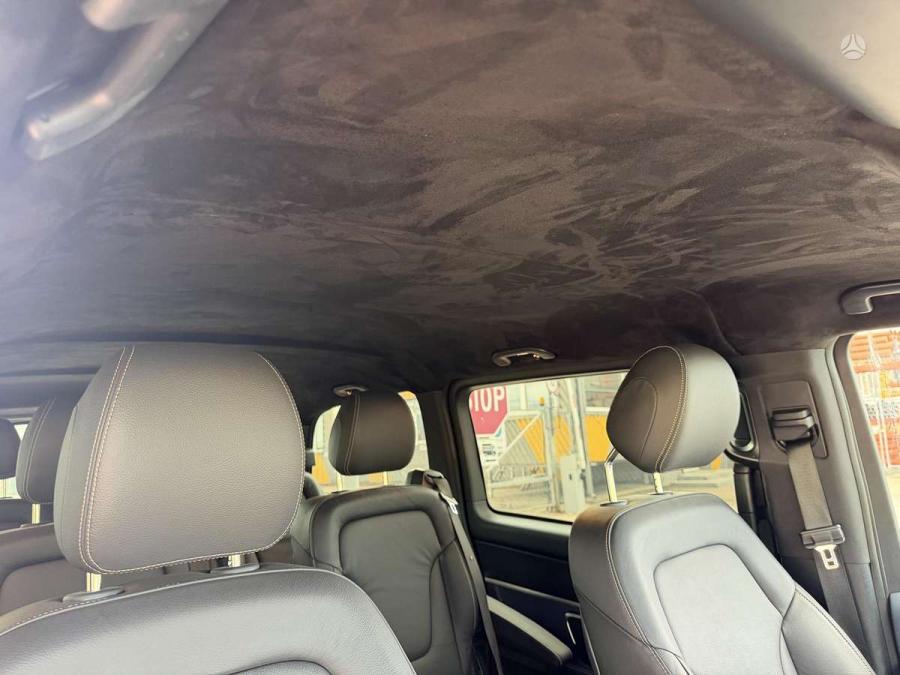 Melns Mercedes-Benz Vito V220 2017 Tauragė, ar dzinēja tilpumu 2.14 L un nobraukumu 157 tūkst. km par 31800 €, foto 25 vietnē AUTOMOTO.COM.LV
