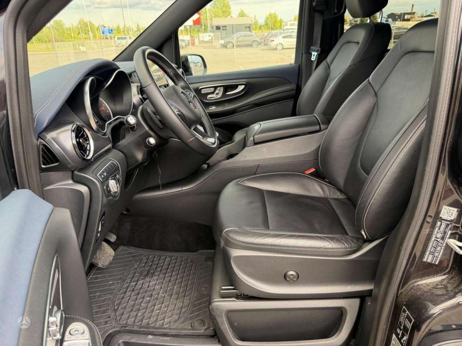 Melns Mercedes-Benz Vito V220 2017 Tauragė, ar dzinēja tilpumu 2.14 L un nobraukumu 157 tūkst. km par 31800 €, foto 34 vietnē AUTOMOTO.COM.LV