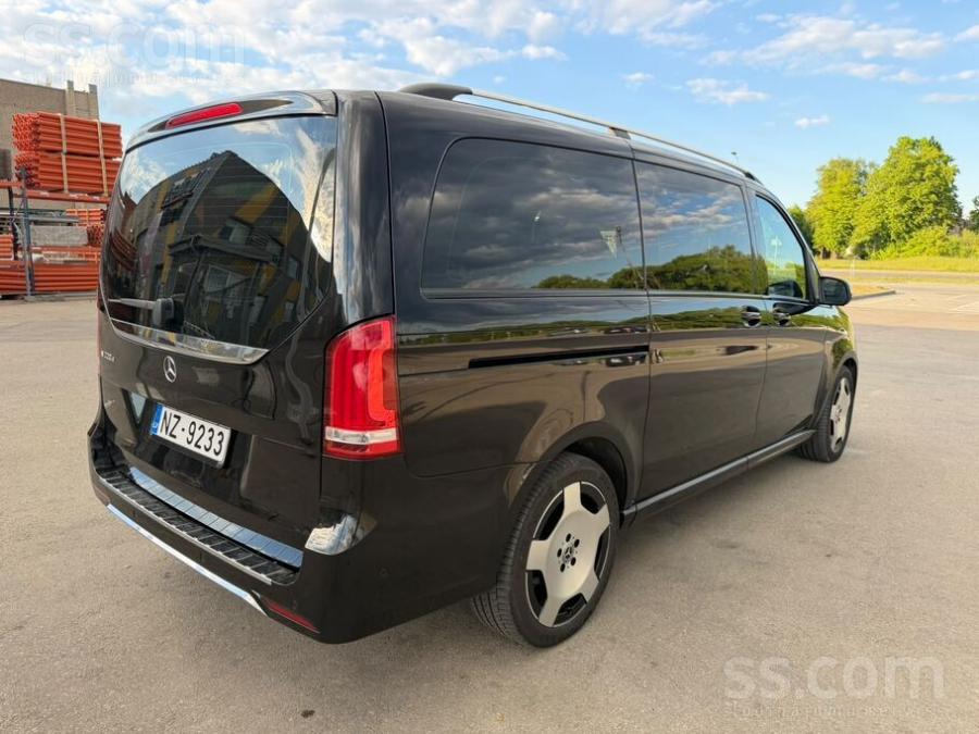 Black Mercedes-Benz Vito V220 2017 in Riga, with an engine capacity of 2.00 L and mileage of 0 thousand km for 32300 €, photo 6 on AUTOMOTO.COM.LV