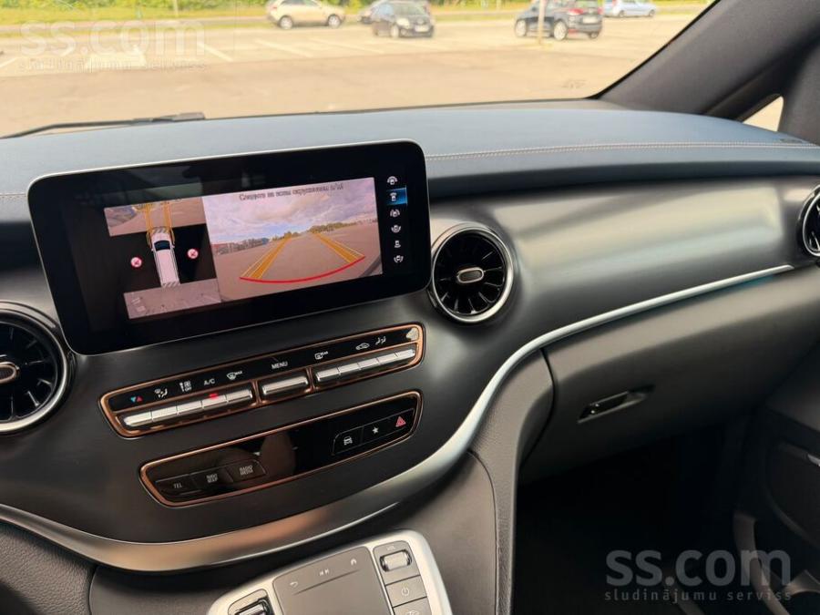 Black Mercedes-Benz Vito V220 2017 in Riga, with an engine capacity of 2.00 L and mileage of 0 thousand km for 32300 €, photo 18 on AUTOMOTO.COM.LV