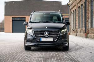 Melns Mercedes-Benz Vito V220 2018 Rīga, ar dzinēja tilpumu 2.14 L un nobraukumu 257 tūkst. km par 47999 €, foto 5 vietnē AUTOMOTO.COM.LV