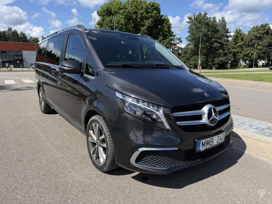 Melns Mercedes-Benz Vito V220 2023 Varėna, ar dzinēja tilpumu 1.95 L un nobraukumu 71 tūkst. km par 55000 €, foto 4 vietnē AUTOMOTO.COM.LV