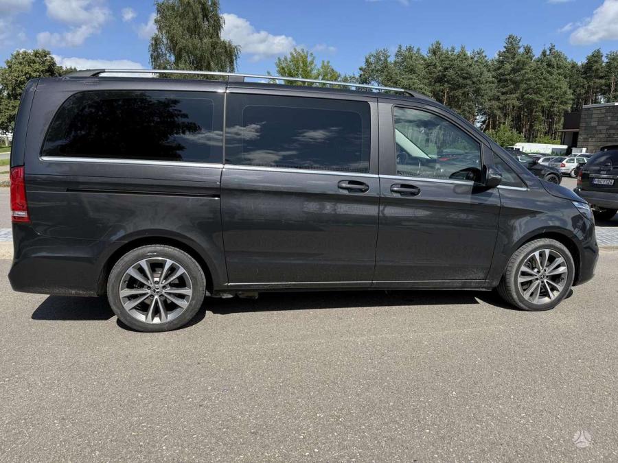 Melns Mercedes-Benz Vito V220 2023 Varėna, ar dzinēja tilpumu 1.95 L un nobraukumu 71 tūkst. km par 55000 €, foto 5 vietnē AUTOMOTO.COM.LV