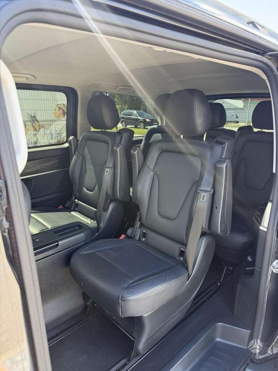 Melns Mercedes-Benz Vito V220 2023 Varėna, ar dzinēja tilpumu 1.95 L un nobraukumu 71 tūkst. km par 55000 €, foto 13 vietnē AUTOMOTO.COM.LV