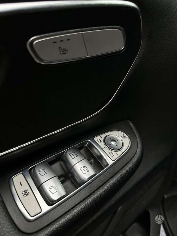 Синий Мерседес Vito V220 2014 в Вильнюс, объемом двигателя 2.14 л и пробегом 280 тыс. км за 21500 €, фото 5 на AUTOMOTO.COM.LV