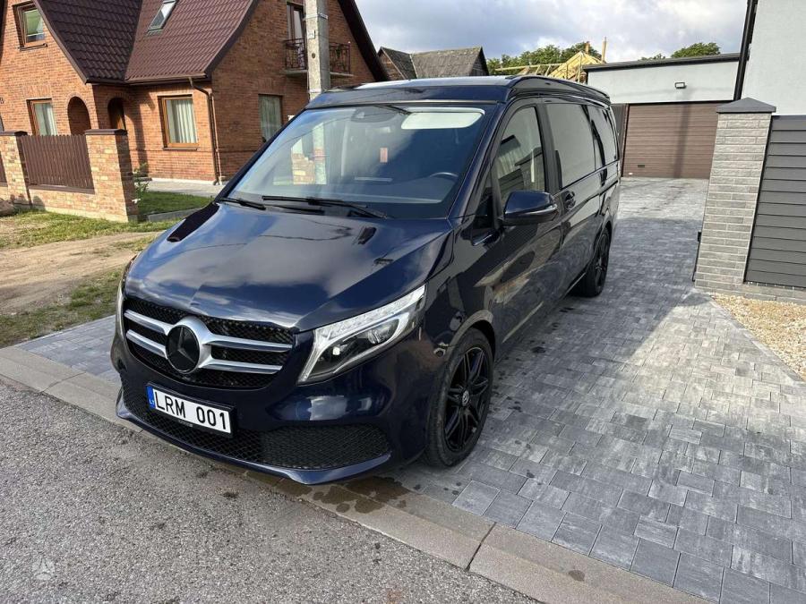 Blue Mercedes-Benz Vito V220 2021 in Alytus, with an engine capacity of 1.95 L and mileage of 137 thousand km for 44900 €, photo 3 on AUTOMOTO.COM.LV