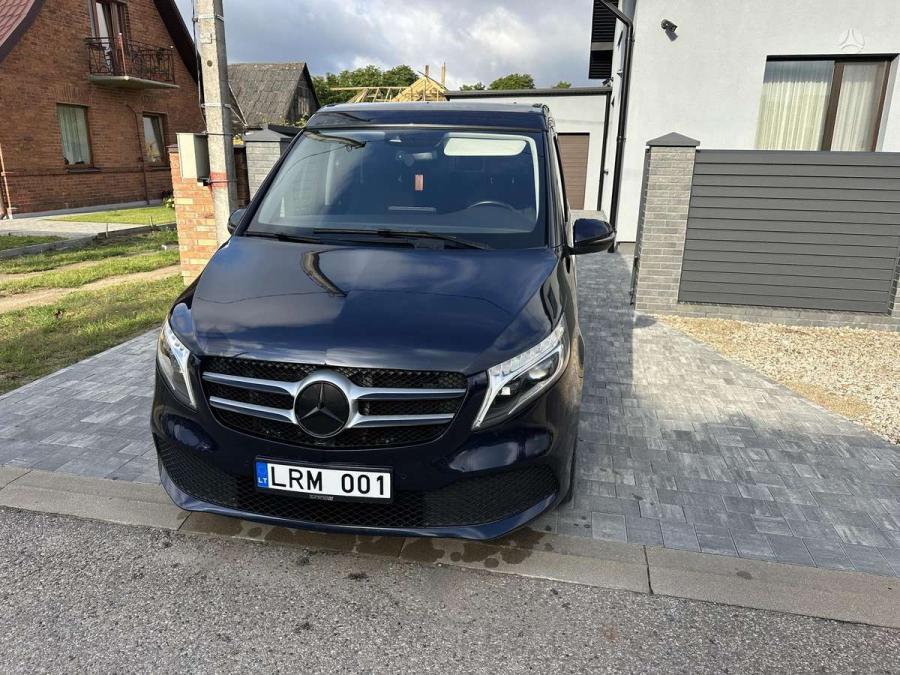 Blue Mercedes-Benz Vito V220 2021 in Alytus, with an engine capacity of 1.95 L and mileage of 137 thousand km for 44900 €, photo 4 on AUTOMOTO.COM.LV