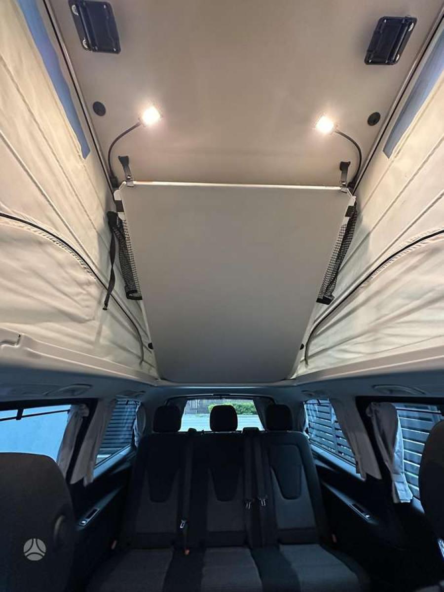 Blue Mercedes-Benz Vito V220 2021 in Alytus, with an engine capacity of 1.95 L and mileage of 137 thousand km for 44900 €, photo 15 on AUTOMOTO.COM.LV