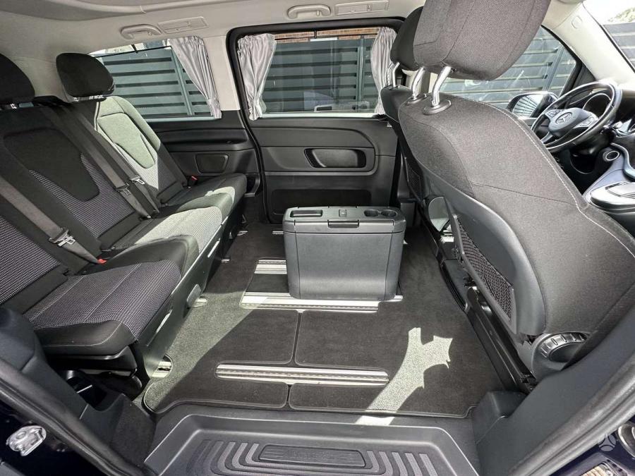 Blue Mercedes-Benz Vito V220 2021 in Alytus, with an engine capacity of 1.95 L and mileage of 137 thousand km for 44900 €, photo 26 on AUTOMOTO.COM.LV