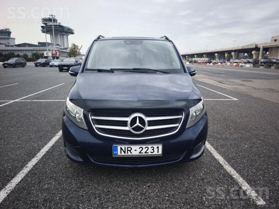 Zils Mercedes-Benz Vito V220 2015 Rīga, ar dzinēja tilpumu 2.10 L un nobraukumu 175 tūkst. km par 22500 €, foto 1 vietnē AUTOMOTO.COM.LV
