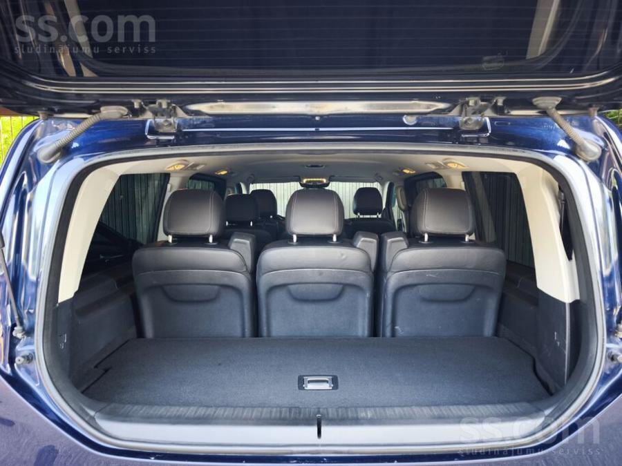 Zils Mercedes-Benz Vito V220 2015 Rīga, ar dzinēja tilpumu 2.10 L un nobraukumu 175 tūkst. km par 22500 €, foto 9 vietnē AUTOMOTO.COM.LV