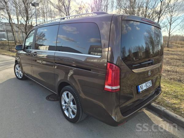 Brūns Mercedes-Benz Vito V220 2015 Rīga, ar dzinēja tilpumu 2.20 L un nobraukumu 134 tūkst. km par 28800 €, foto 10 vietnē AUTOMOTO.COM.LV