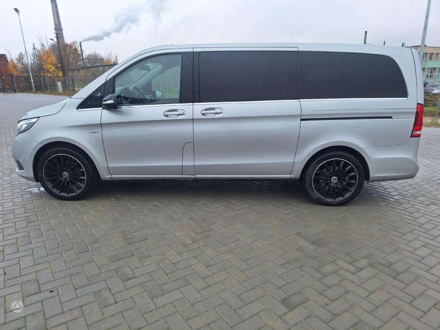 Grey Mercedes-Benz Vito V220 2014 in Taurage, with an engine capacity of 2.20 L and mileage of 250 thousand km for 21900 €, photo 4 on AUTOMOTO.COM.LV