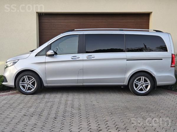 Grey Mercedes-Benz Vito V220 2020 in Riga, with an engine capacity of 2.00 L and mileage of 102 thousand km for 43950 €, photo 4 on AUTOMOTO.COM.LV