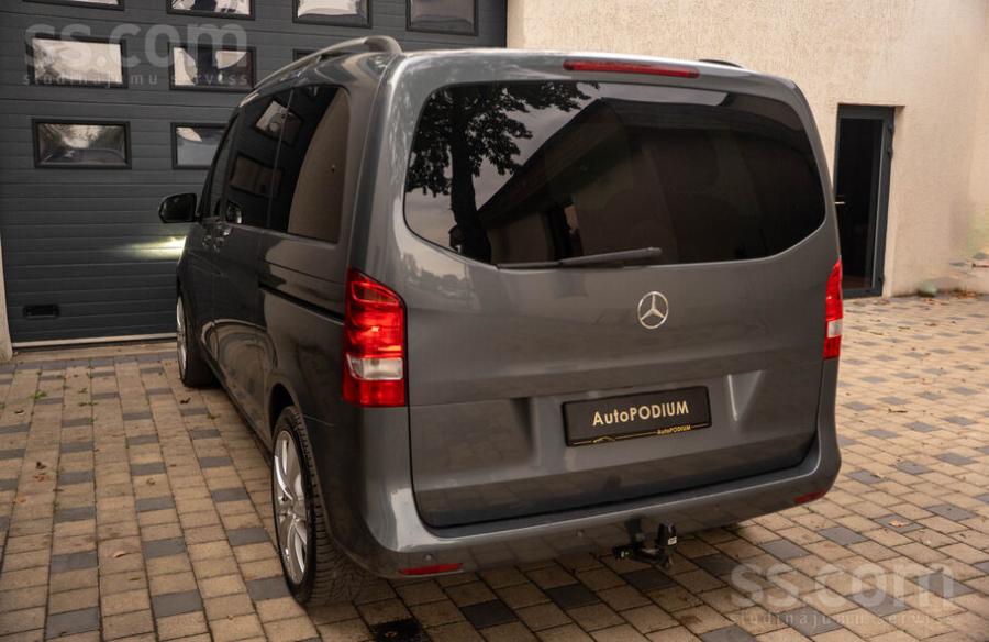 Grey Mercedes-Benz Vito V220 2016 in Riga, with an engine capacity of 2.20 L and mileage of 376 thousand km for 15990 €, photo 4 on AUTOMOTO.COM.LV