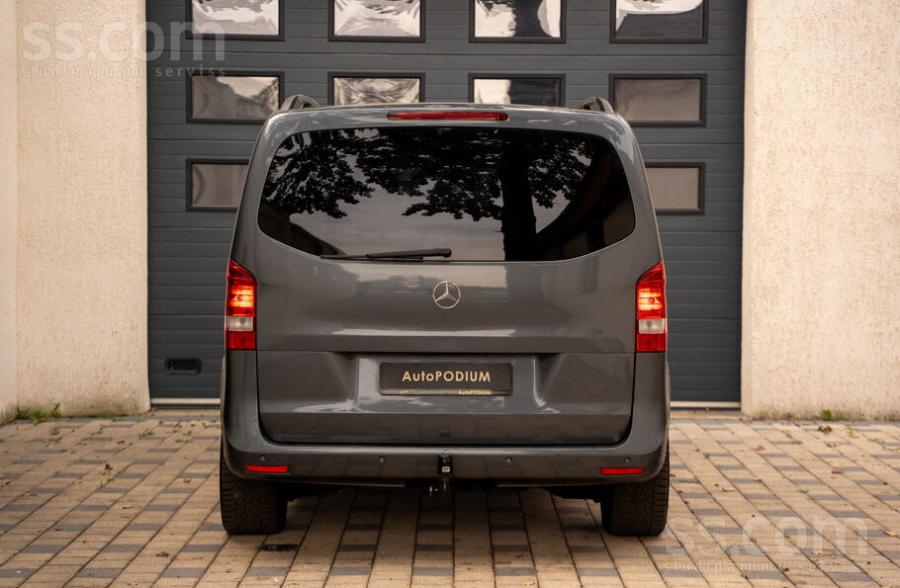 Grey Mercedes-Benz Vito V220 2016 in Riga, with an engine capacity of 2.20 L and mileage of 376 thousand km for 15990 €, photo 5 on AUTOMOTO.COM.LV