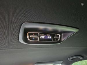 Grey Mercedes-Benz Vito V220 2020 in Riga, with an engine capacity of 1.95 L and mileage of 105 thousand km for 43950 €, photo 18 on AUTOMOTO.COM.LV