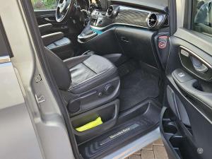 Grey Mercedes-Benz Vito V220 2020 in Riga, with an engine capacity of 1.95 L and mileage of 105 thousand km for 43950 €, photo 21 on AUTOMOTO.COM.LV