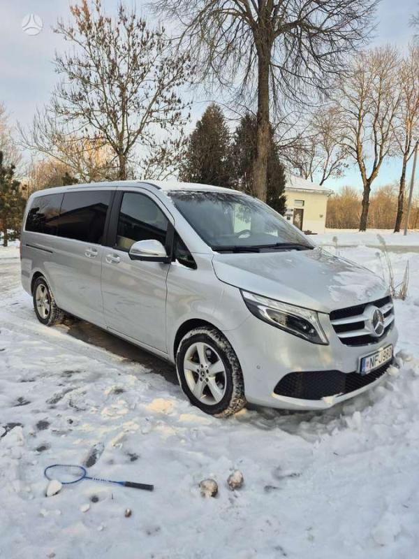 Серый Мерседес Vito V220 2021 в Купишкис, объемом двигателя 1.95 л и пробегом 87 тыс. км за 43000 €, фото 1 на AUTOMOTO.COM.LV