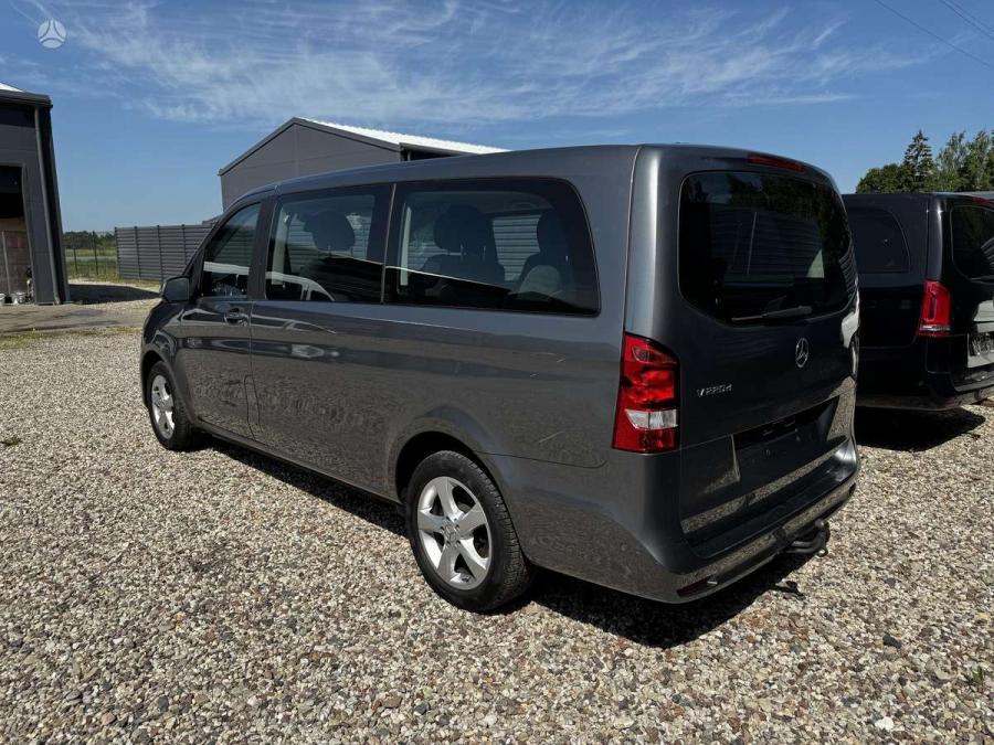 Pelēks Mercedes-Benz Vito V220 2022 Kauņa, ar dzinēja tilpumu 1.95 L un nobraukumu 137 tūkst. km par 23500 €, foto 7 vietnē AUTOMOTO.COM.LV
