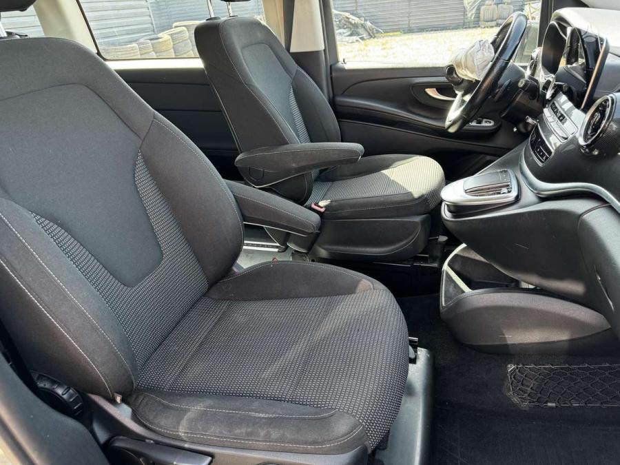 Pelēks Mercedes-Benz Vito V220 2022 Kauņa, ar dzinēja tilpumu 1.95 L un nobraukumu 137 tūkst. km par 23500 €, foto 10 vietnē AUTOMOTO.COM.LV