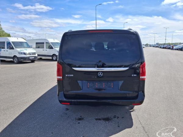 Mercedes-Benz Vito V220 2015 Viļņa, ar dzinēja tilpumu 2.14 L un nobraukumu 572 tūkst. km par 18900 €, foto 4 vietnē AUTOMOTO.COM.LV