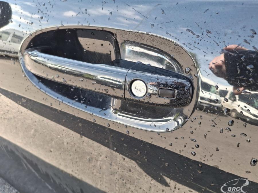 Mercedes-Benz Vito V220 2015 Viļņa, ar dzinēja tilpumu 2.14 L un nobraukumu 572 tūkst. km par 18900 €, foto 6 vietnē AUTOMOTO.COM.LV
