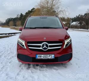Red Mercedes-Benz Vito V220 2020 in Jurmala, with an engine capacity of 2.00 L and mileage of 0 thousand km for 29900 €, photo 5 on AUTOMOTO.COM.LV