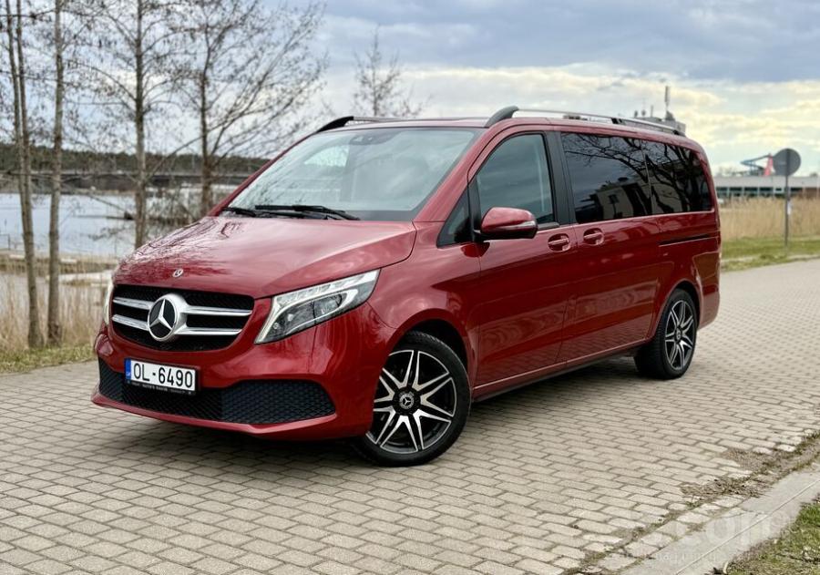 Красный Мерседес Vito V220 2020 в Юрмала, объемом двигателя 2.00 л и пробегом 0 тыс. км за 26900 €, фото 1 на AUTOMOTO.COM.LV