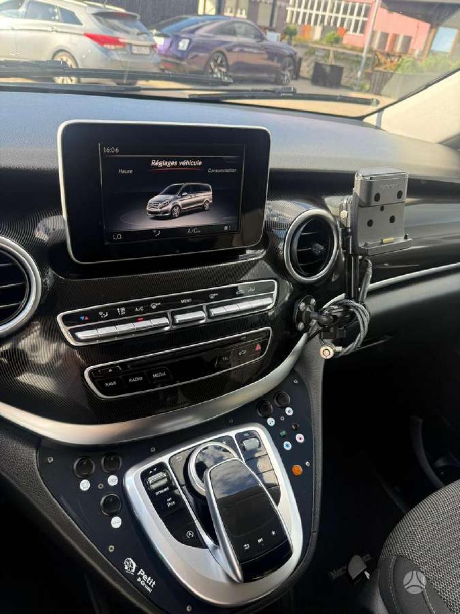 Balts Mercedes-Benz Vito V220 2018 Kauņa, ar dzinēja tilpumu 2.20 L un nobraukumu 320 tūkst. km par 15200 €, foto 6 vietnē AUTOMOTO.COM.LV
