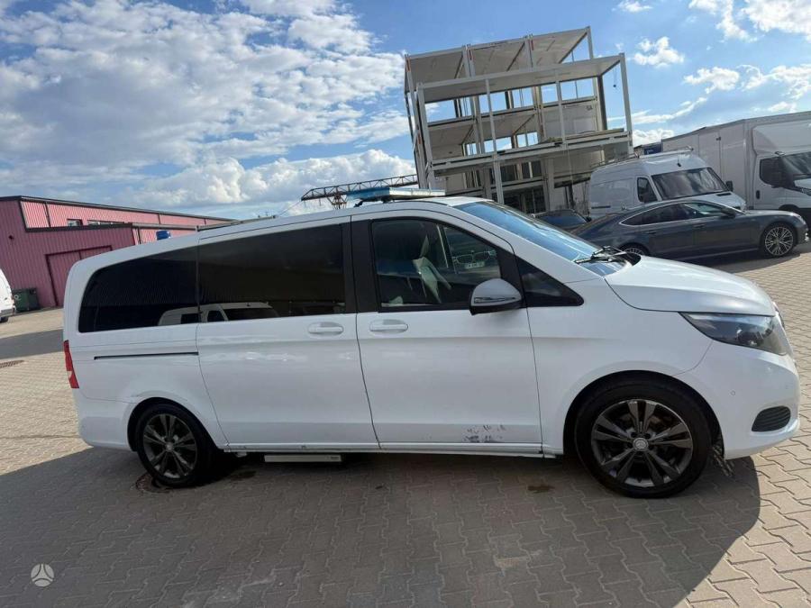 Balts Mercedes-Benz Vito V220 2018 Kauņa, ar dzinēja tilpumu 2.20 L un nobraukumu 320 tūkst. km par 15200 €, foto 14 vietnē AUTOMOTO.COM.LV