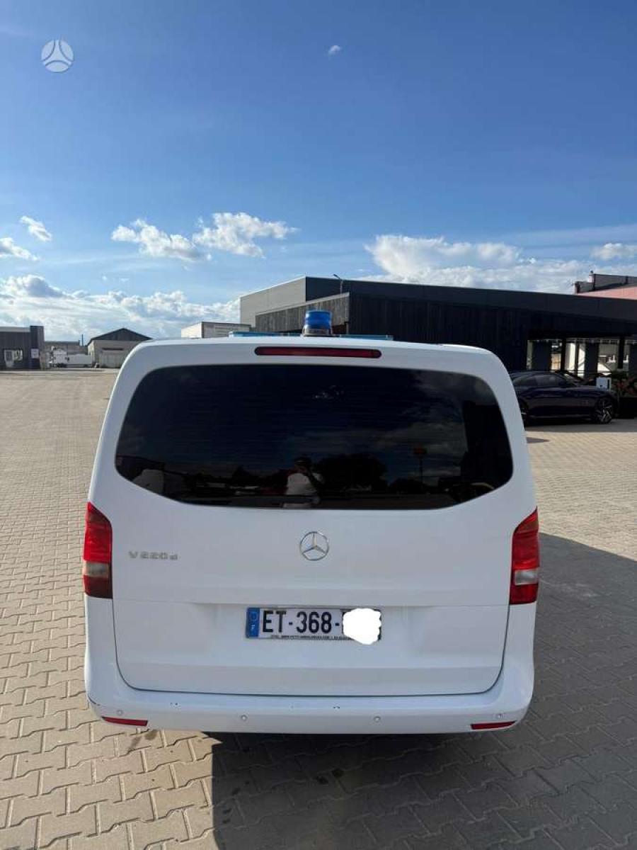 Balts Mercedes-Benz Vito V220 2018 Kauņa, ar dzinēja tilpumu 2.20 L un nobraukumu 320 tūkst. km par 15200 €, foto 15 vietnē AUTOMOTO.COM.LV