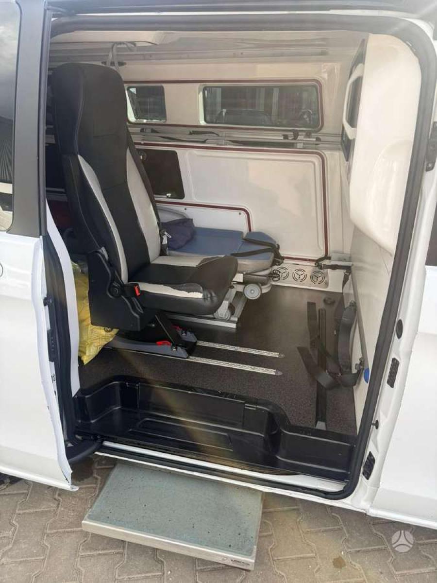 Balts Mercedes-Benz Vito V220 2018 Kauņa, ar dzinēja tilpumu 2.20 L un nobraukumu 320 tūkst. km par 15200 €, foto 18 vietnē AUTOMOTO.COM.LV