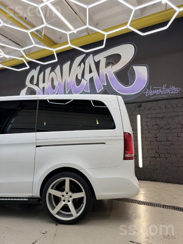 White Mercedes-Benz Vito V220 2014 in Liepaja, with an engine capacity of 2.20 L and mileage of 517 thousand km for 21700 €, photo 6 on AUTOMOTO.COM.LV
