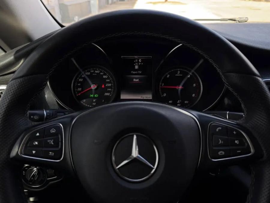 White Mercedes-Benz Vito V220 2014 in Riga, with an engine capacity of 2.20 L and mileage of 512 thousand km for 18900 €, photo 11 on AUTOMOTO.COM.LV