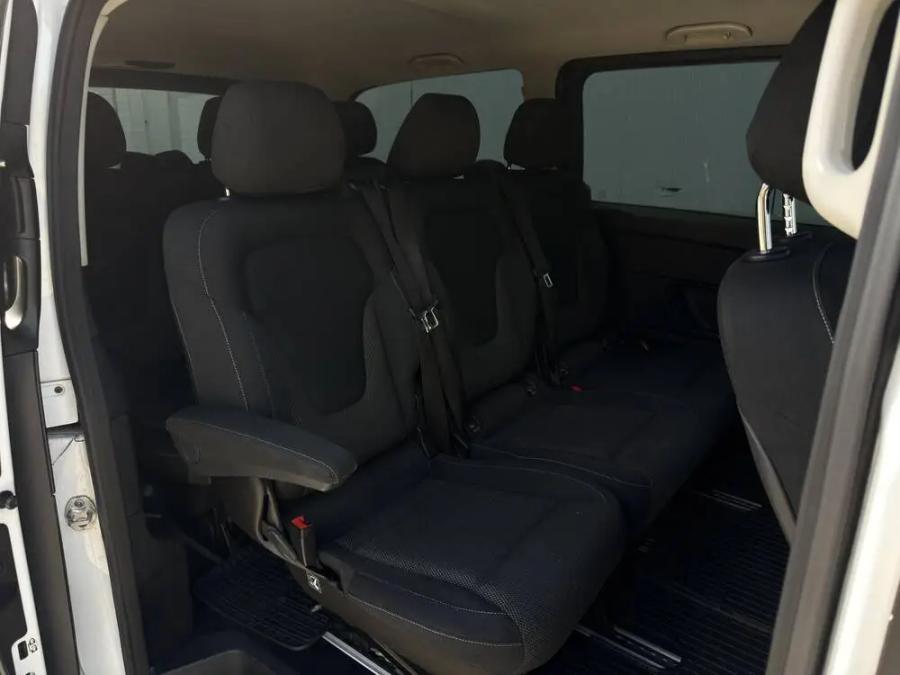 White Mercedes-Benz Vito V220 2014 in Riga, with an engine capacity of 2.20 L and mileage of 512 thousand km for 18900 €, photo 16 on AUTOMOTO.COM.LV