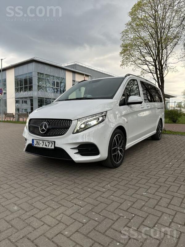 White Mercedes-Benz Vito V220 2021 in Jelgava, with an engine capacity of 1.80 L and mileage of 51 thousand km for 41700 €, photo 2 on AUTOMOTO.COM.LV