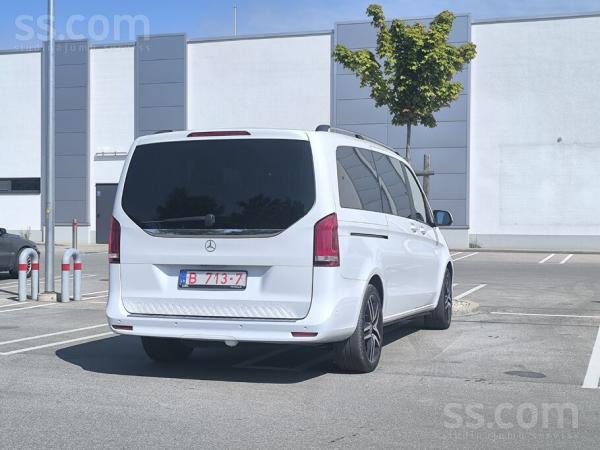 White Mercedes-Benz Vito V220 2022 in Riga, with an engine capacity of 2.00 L and mileage of 103 thousand km for 44900 €, photo 5 on AUTOMOTO.COM.LV