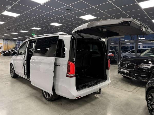 Белый Мерседес Vito V220 2017 в Клайпеда, объемом двигателя 2.14 л и пробегом 342 тыс. км за 23700 €, фото 2 на AUTOMOTO.COM.LV