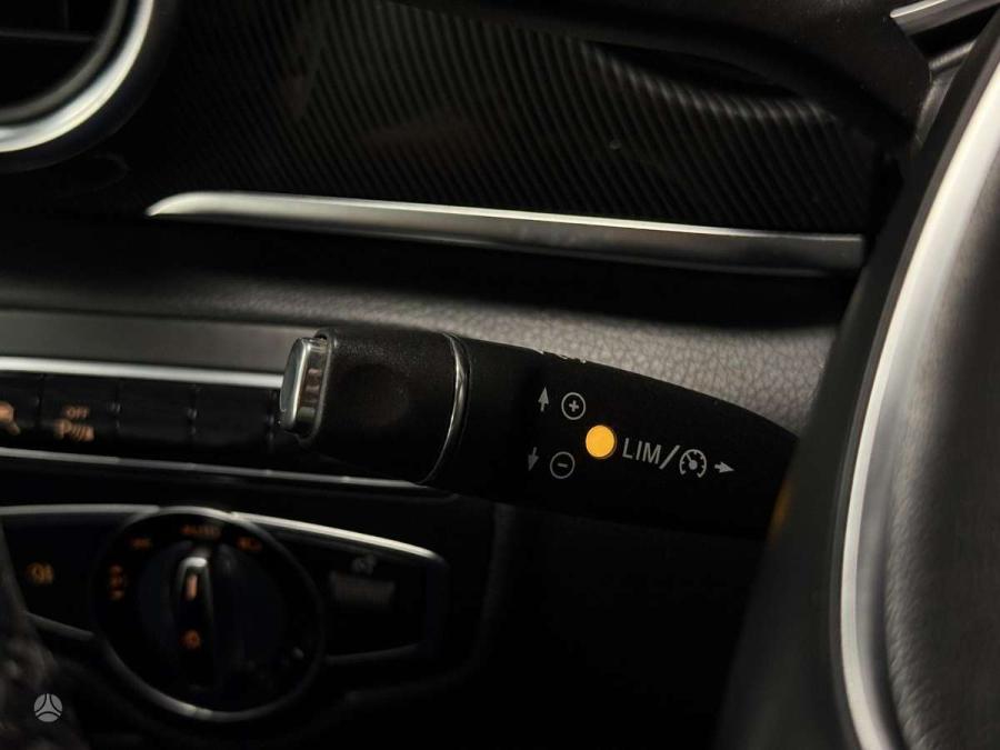 Белый Мерседес Vito V220 2017 в Клайпеда, объемом двигателя 2.14 л и пробегом 342 тыс. км за 23700 €, фото 14 на AUTOMOTO.COM.LV