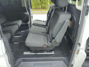 White Mercedes-Benz Vito V220 2018 in Alytus, with an engine capacity of 2.14 L and mileage of 324 thousand km for 24950 €, photo 13 on AUTOMOTO.COM.LV